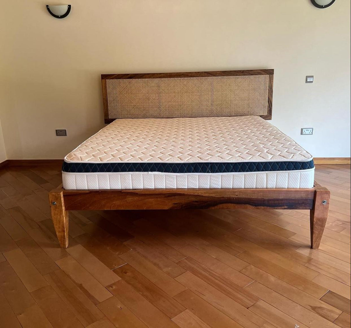 Mango wood Ratan 6x6 Bed – House of Pallets